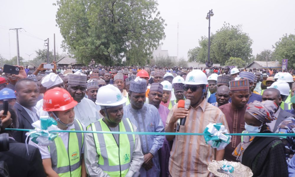 Zulum Flags Off Construction Of N7.9bn Flyover In Maiduguri - Daily ...